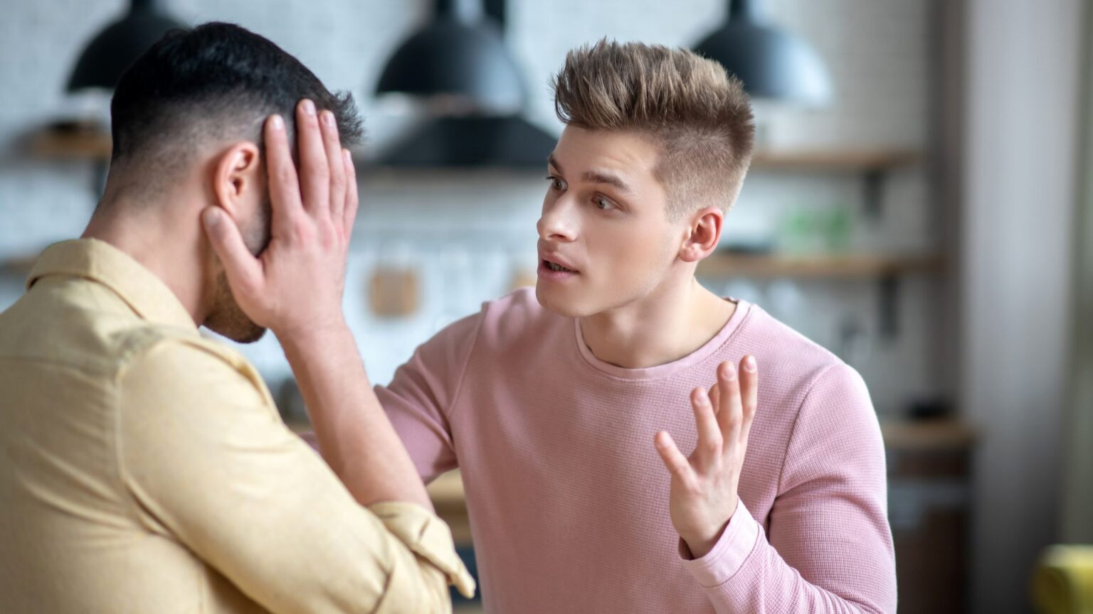 Learn How to Stop the Cycle of Fighting in a Relationship