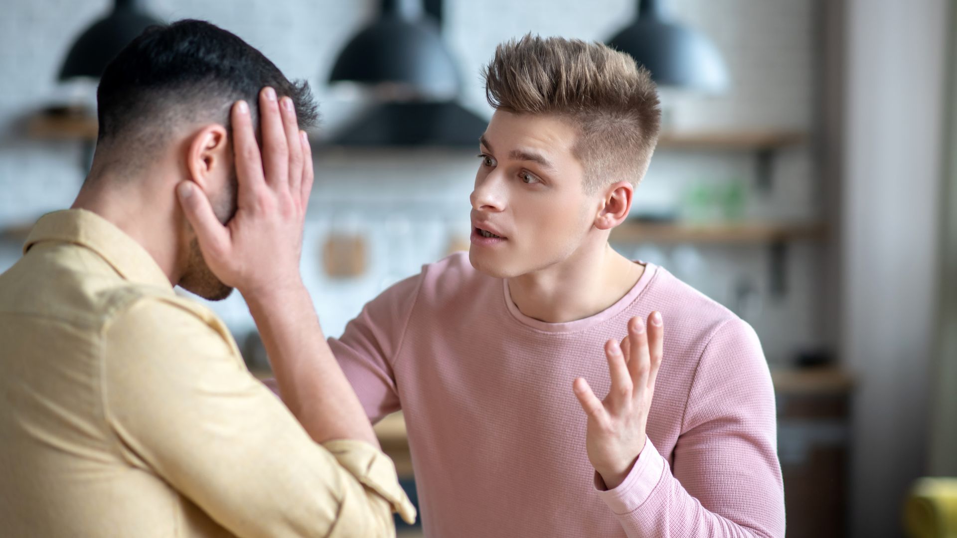 Learn How to Stop the Cycle of Fighting in a Relationship